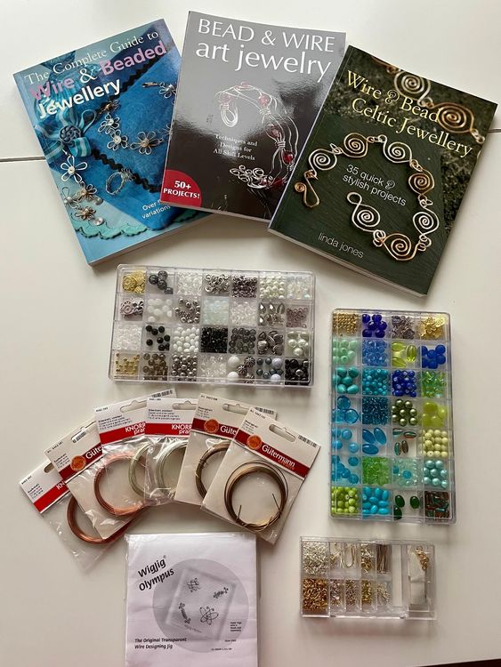 Schmuck Bastel Set mit Bücher / jewellery DIY set with books (Neu ...