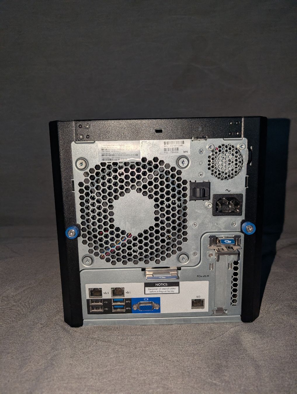 HPE ProLiant MicroServer Gen8 (F9A40A) (Gebraucht) in Kriens für CHF 76 ...