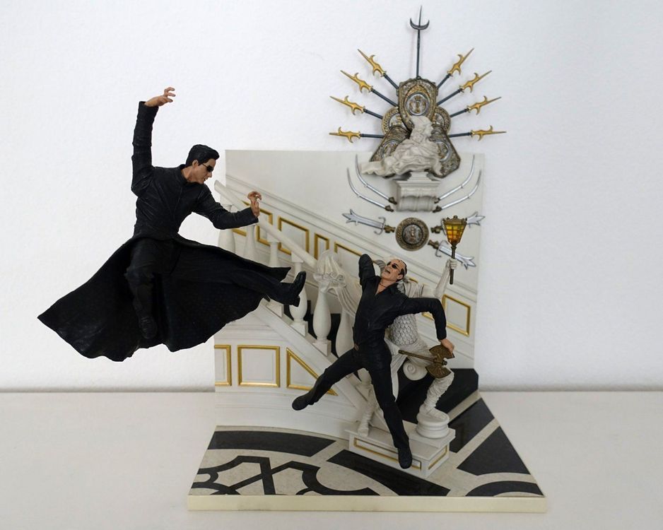 Matrix Reloaded-Neo Chateau Scene Figure (Gebraucht) in Genève für CHF ...