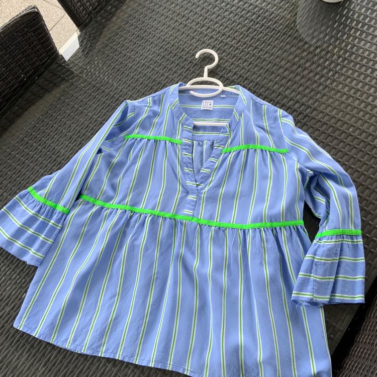 Emily van den Berg (Neu (gemäss Beschreibung)) in Meltingen für CHF 35 ...