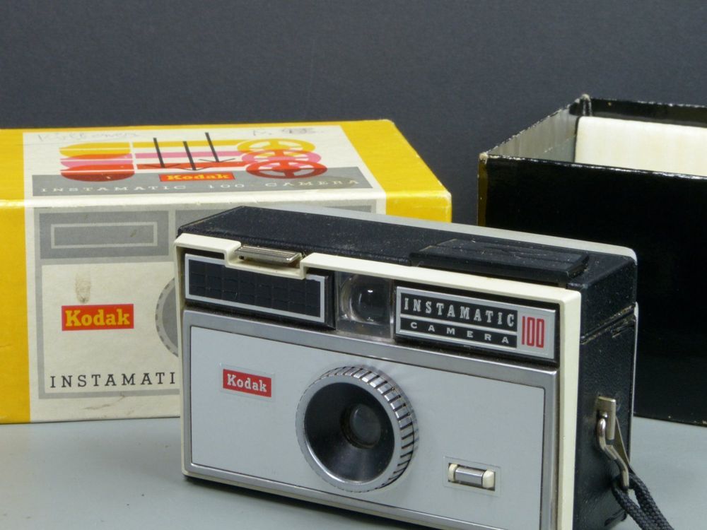 Kodak Instamatic 100 simple Filmkamera + original Box (Gebraucht) in ...
