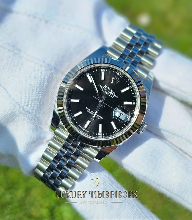 Rolex Datejust 41"SCHWARZ" NEU 05/2024 - Full Set (Neu und originalverpackt) in Zuzwil SG für ...