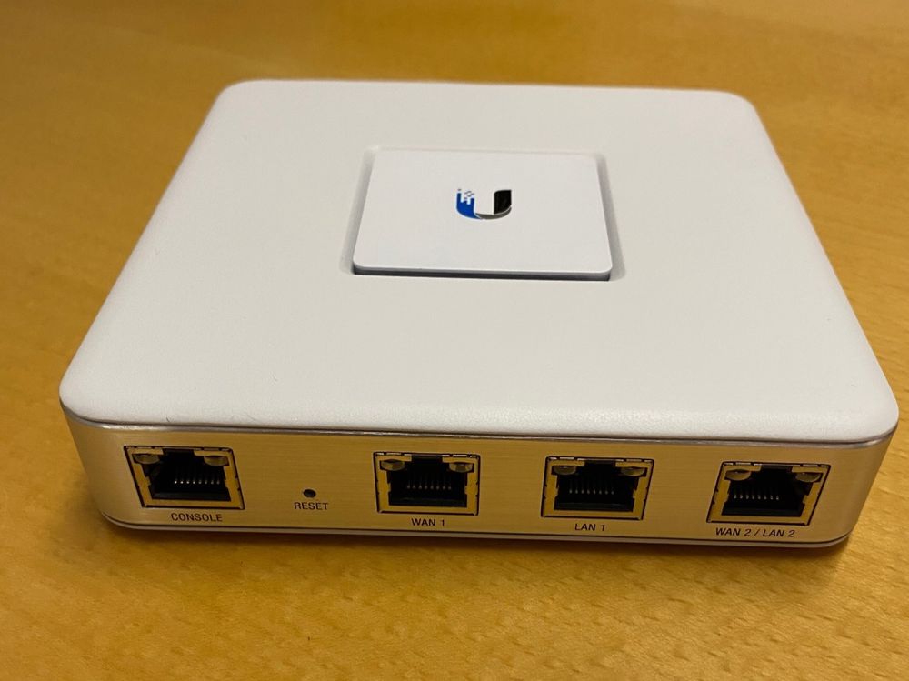 UniFi Security Gateway USG Router Firewall Top Zustand! | Kaufen auf ...