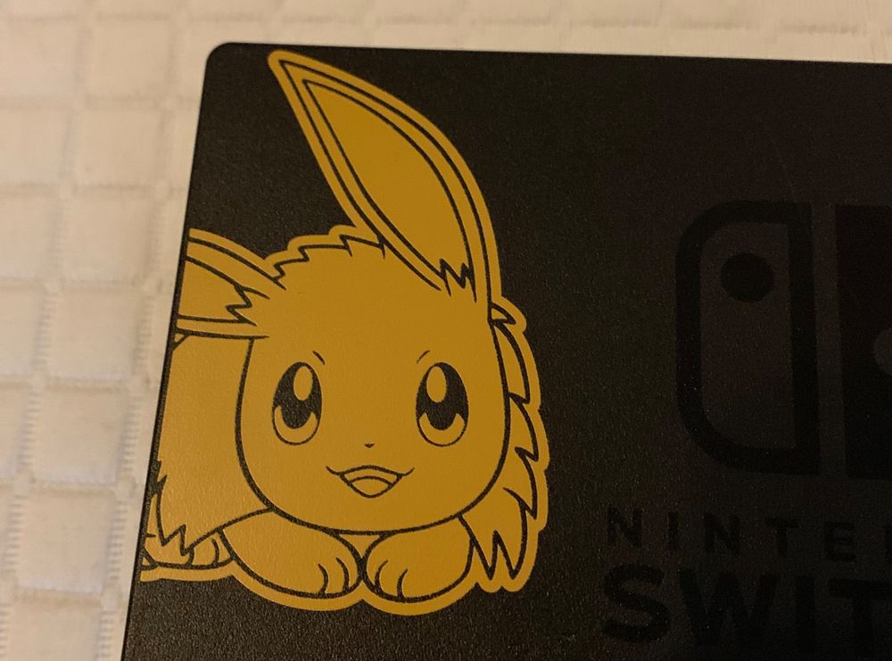 Nintendo Switch Dock Pikachu & Evoli Limitierte Edition | Kaufen auf ...