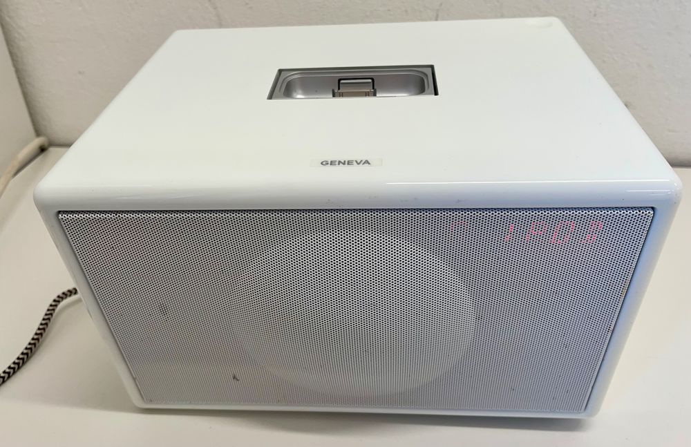 Geneva Sound System Model S (Dub/FM/Ipod/Input) (Gebraucht) in ...