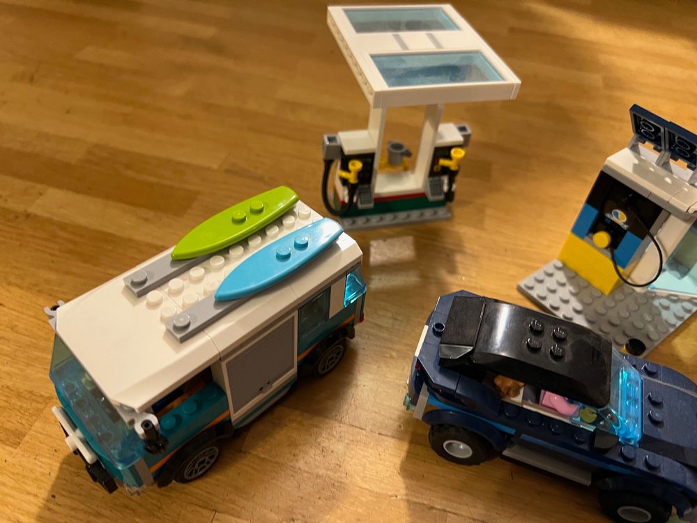 LEGO City 60257 Tankstelle (Gebraucht) in Zürich für CHF 25 – nur ...