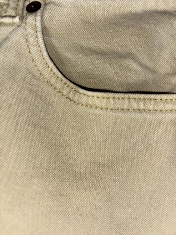 Beige Mom-Jeans (Gebraucht) in Luzern für CHF 10 – mit Lieferung auf ...