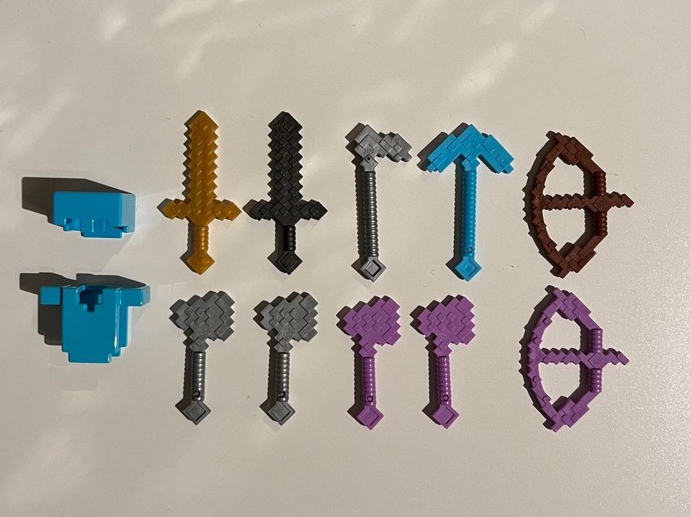 Lego Minecraft - Rüstung, Waffen & Werkzeuge | Kaufen auf Ricardo
