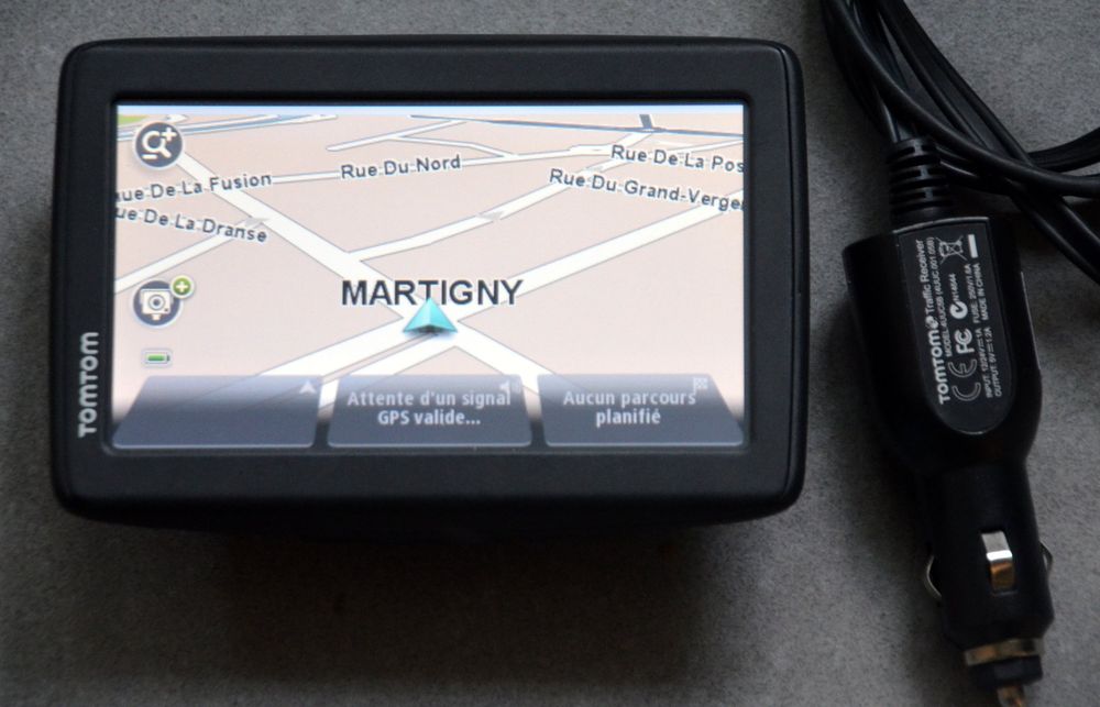 GPS TomTom 4EN52 Z1230 RDS-TMC Info Traffic (Gebraucht) in Collonges ...
