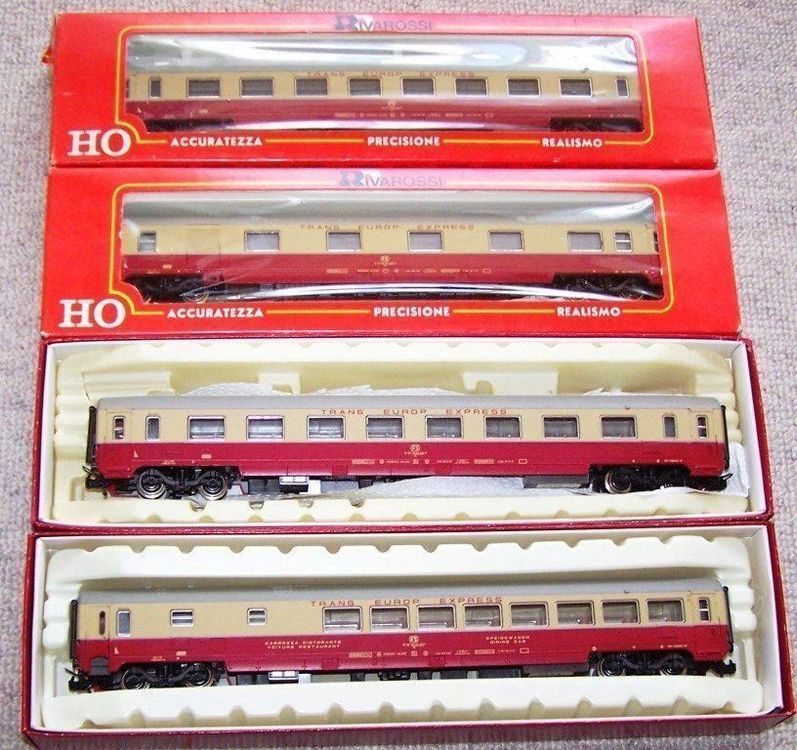 Rivarossi H0: 4 TEE Wagen Grand Comfort der FS, UIC (Neu (gemäss Beschreibung)) in Brüttisellen ...