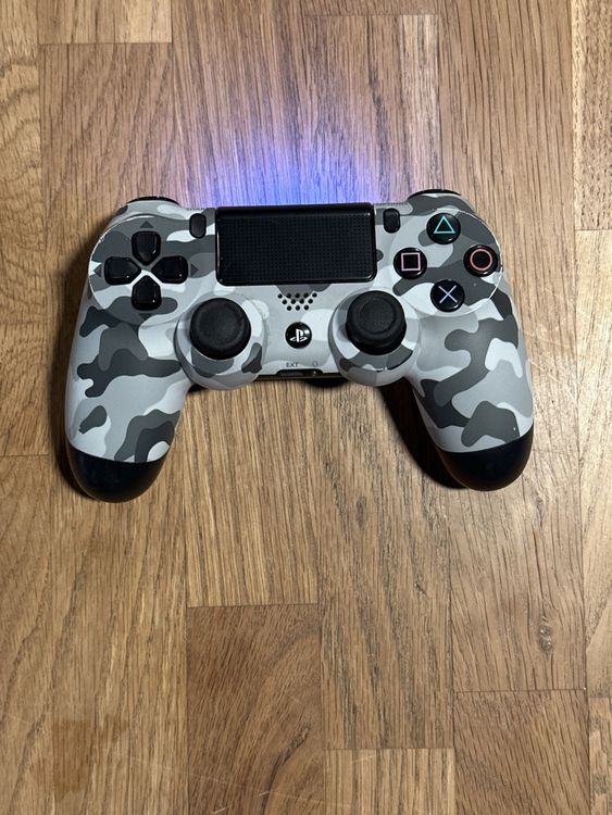 PS4 Controller Camouflage Grau Getarnt - halb defekt | Kaufen auf Ricardo