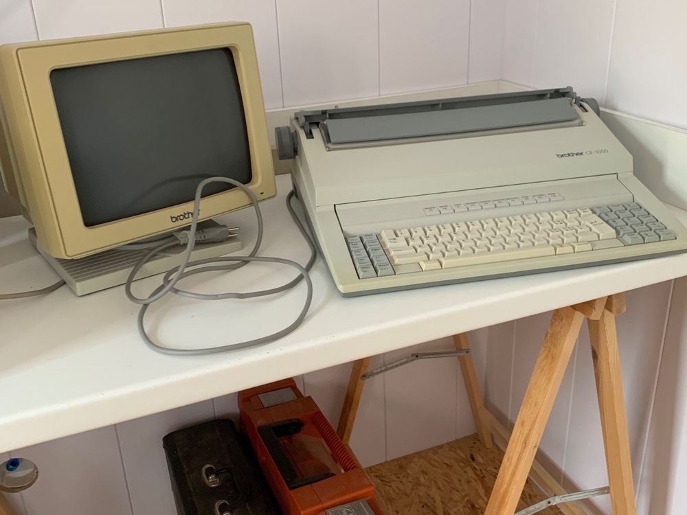 Brother CE-1050 mit Bildschirm CT-1050 (Gebraucht) in Jonen für CHF 50 – nur Abholung auf ...