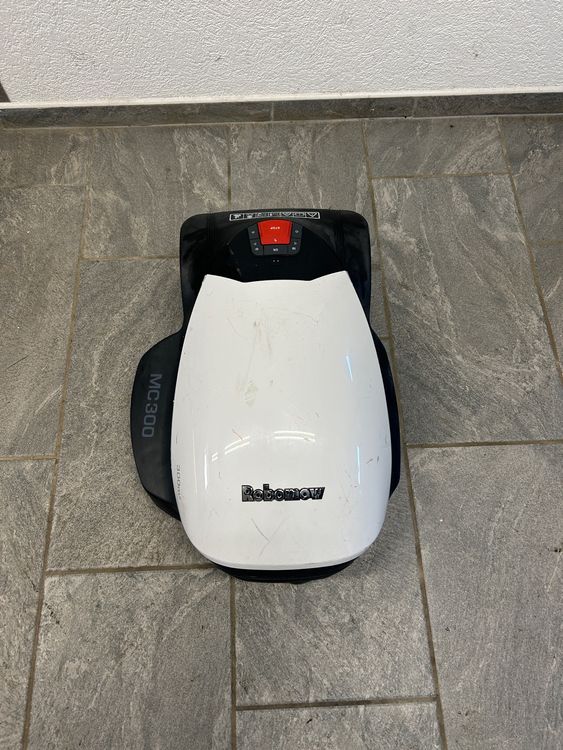 Robomow MC 300 (Defekt) in Uttigen für CHF 28 – nur Abholung auf ...
