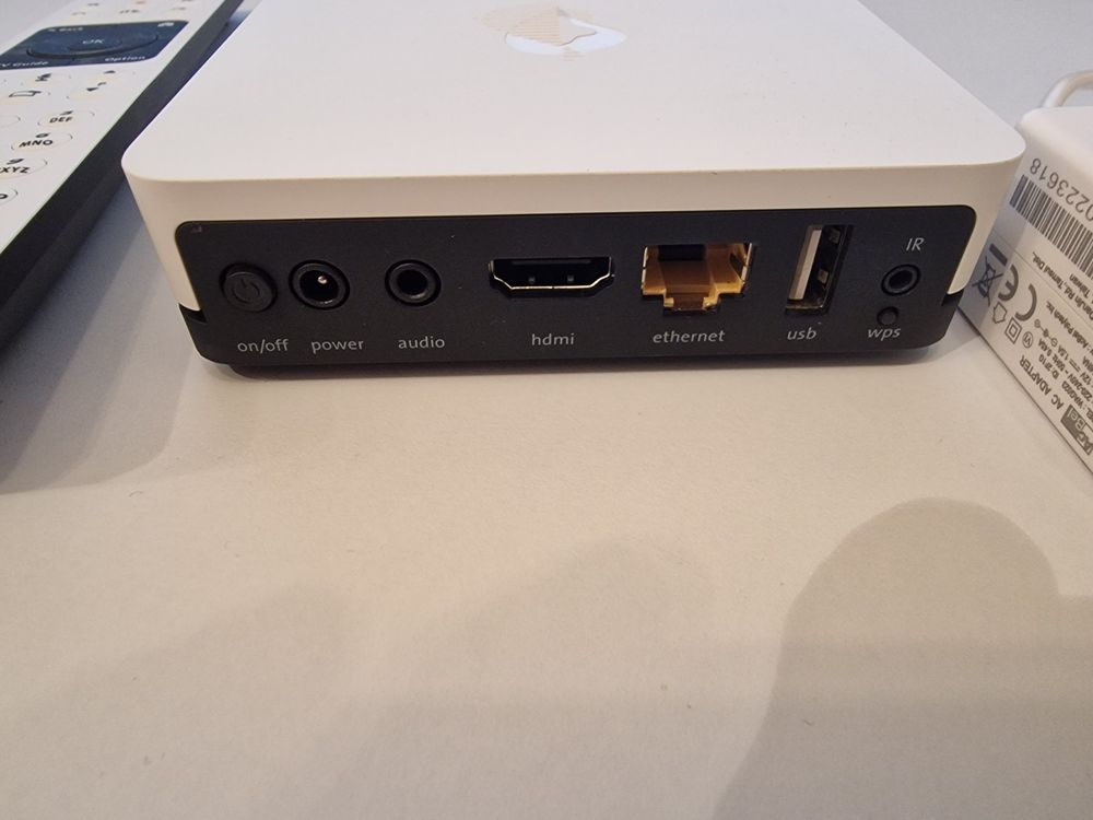 Swisscom TV Box, inkl. Fernbedienung und Stromkabel (Gebraucht) in für ...