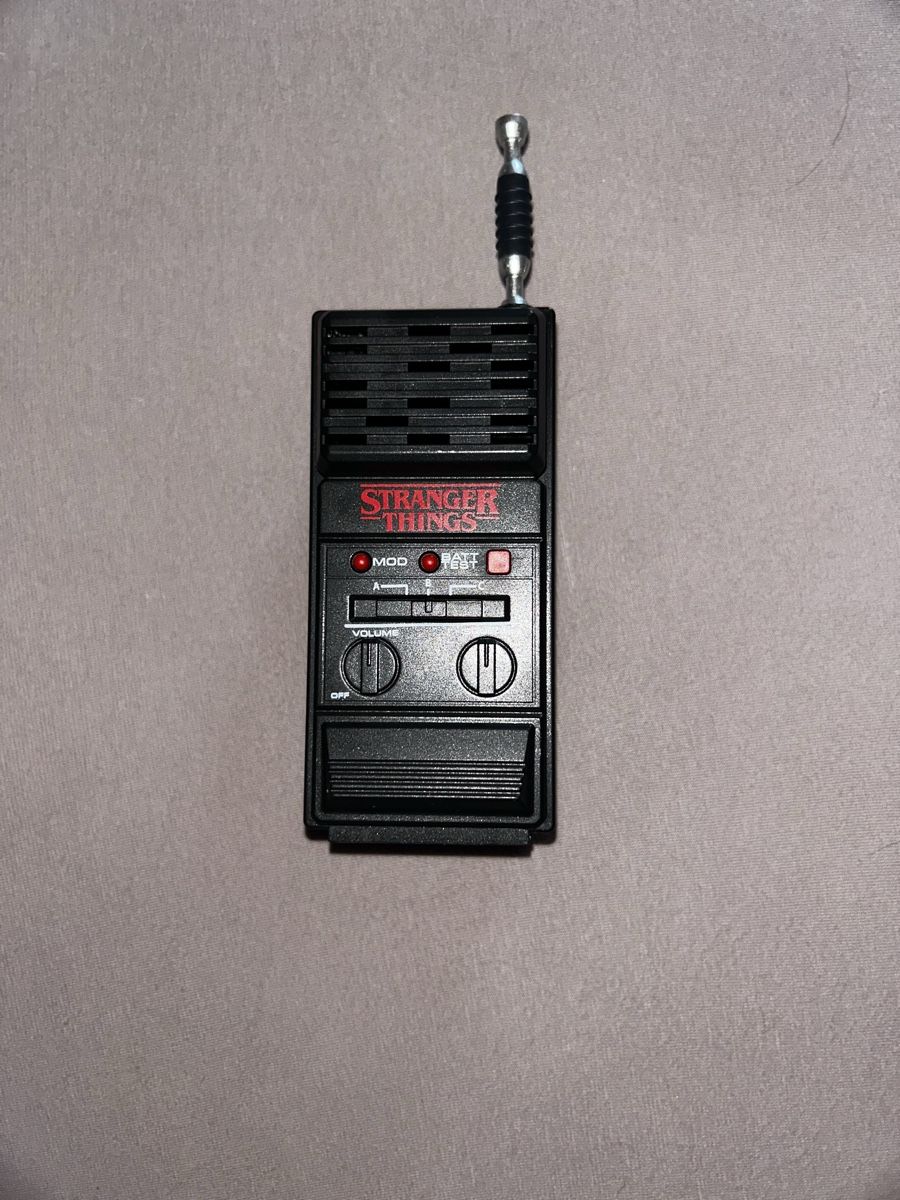 Talkie Walkie Stranger Things Figur Dustin Henderson (Neu (gemäss ...