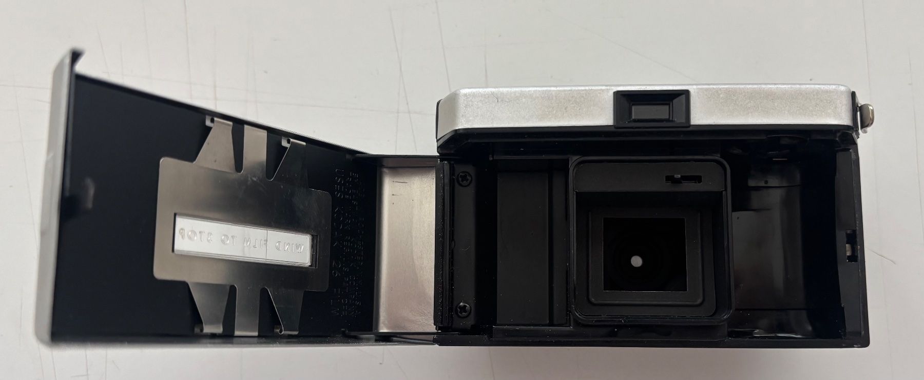 Kodak Instamatic 100 - Appareil avec étui en cuir (D'occasion) à ...