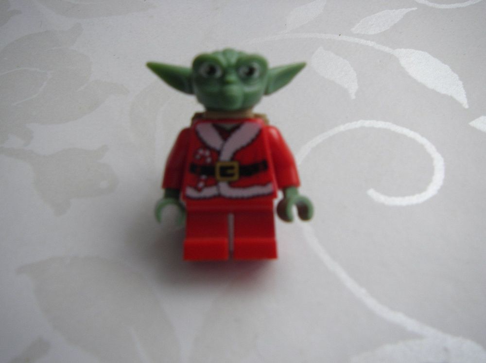 LEGO Minifigur - Santa Yoda | Kaufen auf Ricardo