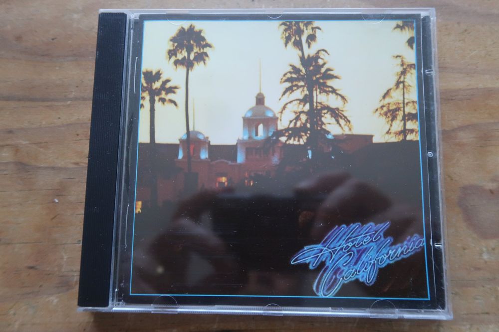 THE EAGLES - HOTEL CALIFORNIA - GOLD DISC - CD | Kaufen auf Ricardo