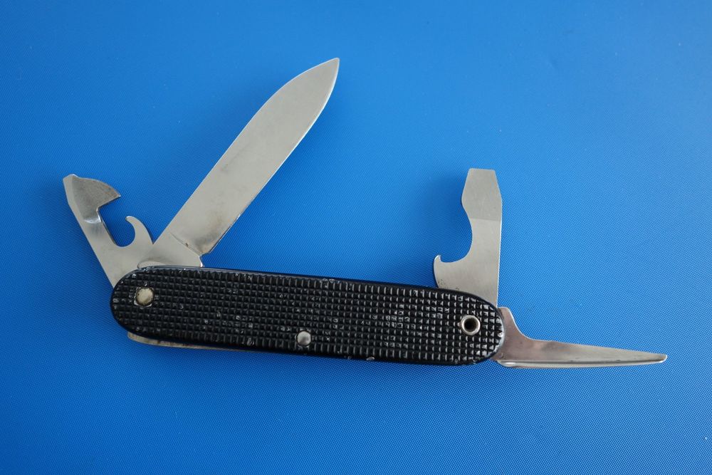 VICTORINOX “Black Beauty” - seltenes SAMMLERMESSER - SBB (Gebraucht) in ...