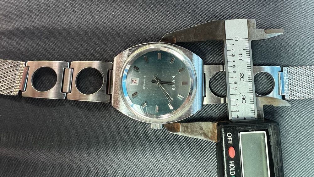 Ross Uhr (Gebraucht) in Rothrist für CHF 5 – mit Lieferung auf Ricardo ...