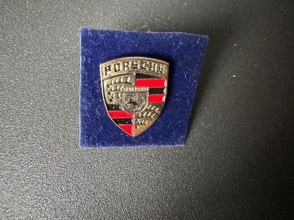 Pin Porsche | Kaufen auf Ricardo