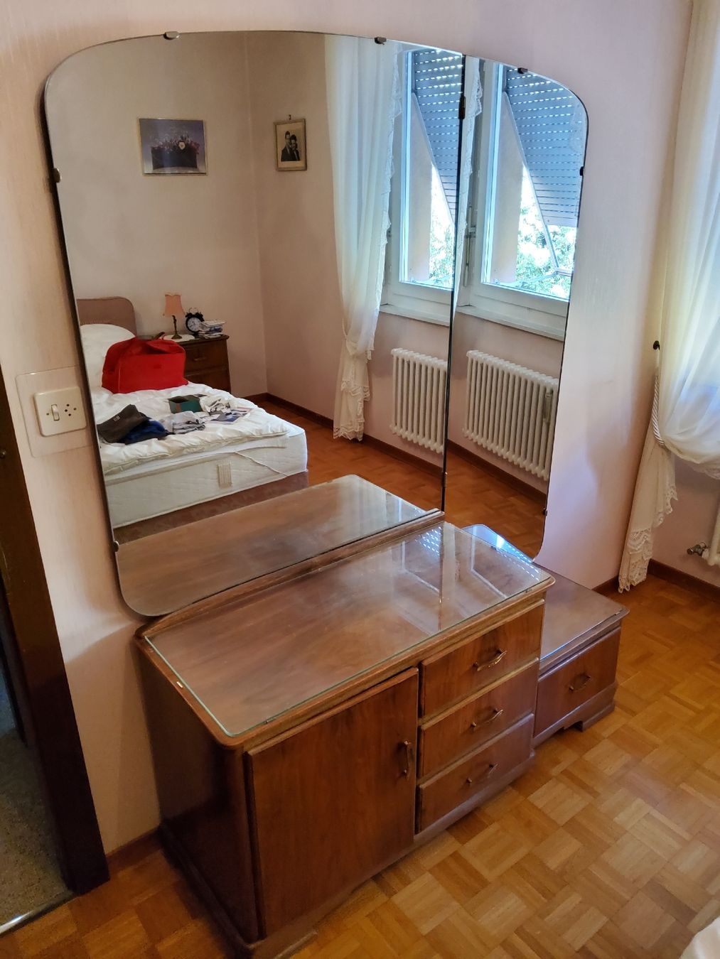 Meuble coiffeuse vintage avec miroir triptyque, années 50 (D'occasion ...