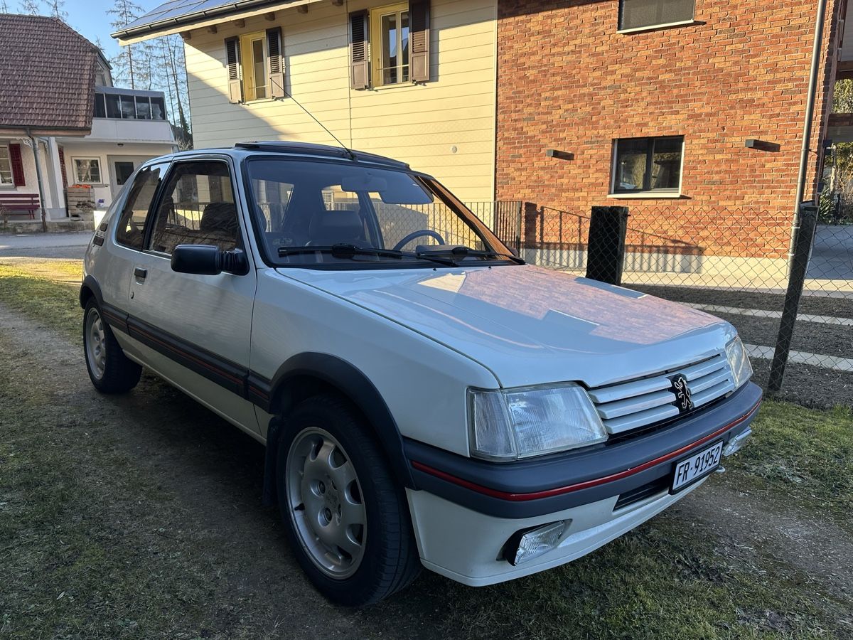 Peugeot 205 GTI 1.9 Phase2 1991 SAMMLERSTÜCK (Gebraucht) in Villarepos ...