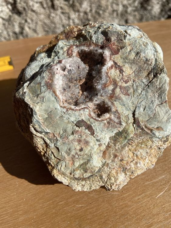 Wunderschöne Geode mit Kristallen - Perfekt als Deko! (Gebraucht) in ...