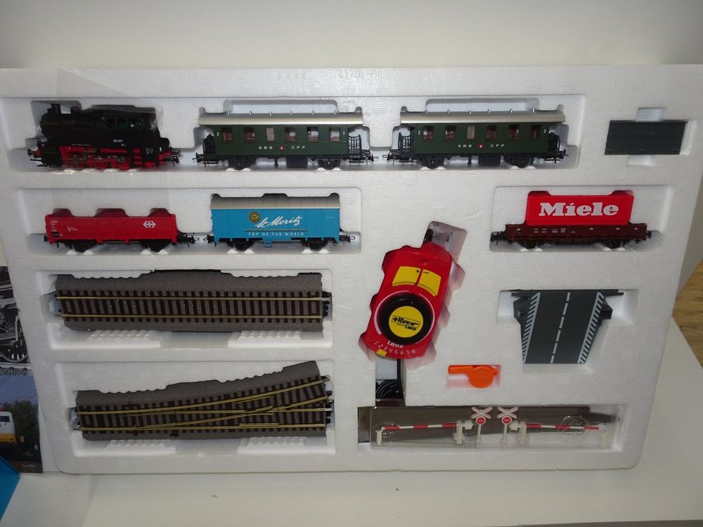 Roco Startset Digital Lok Schienen Steuergerät HO 41209 (Neu (gemäss Beschreibung)) in St-Imier ...