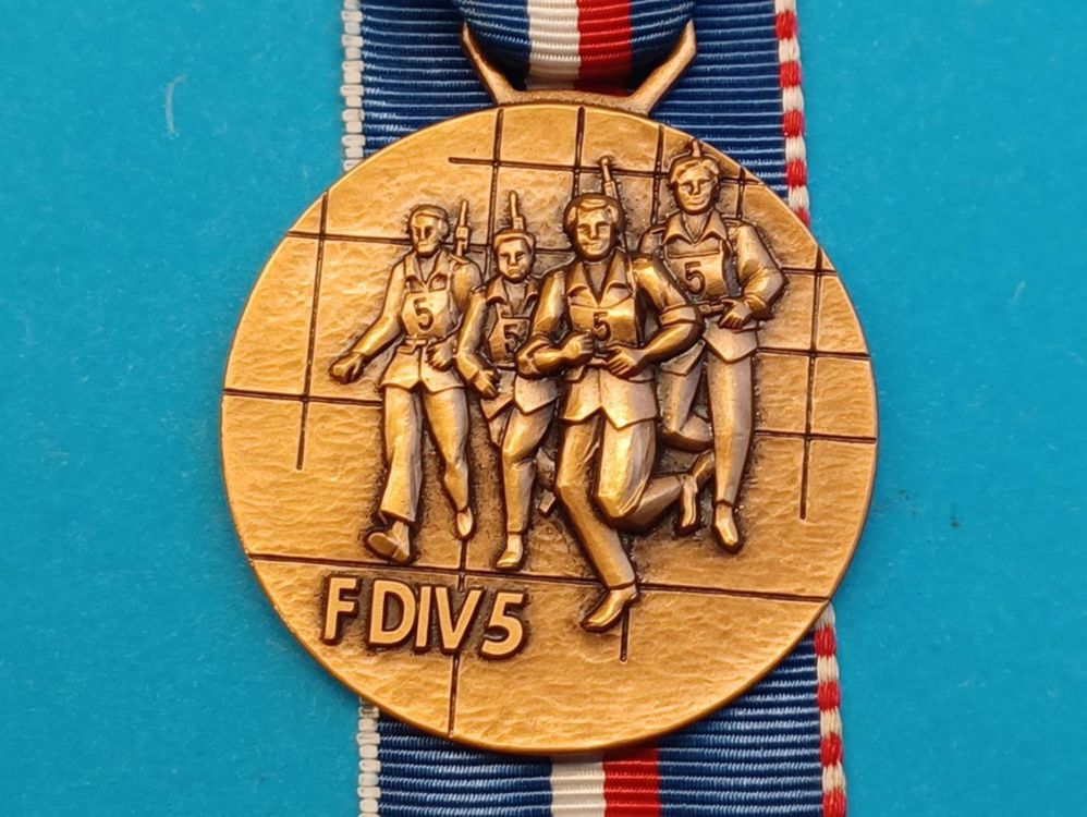 F DIV 5 - Seltisberg 1988 (X263) (Gebraucht) in Altdorf UR für CHF 2.9 ...