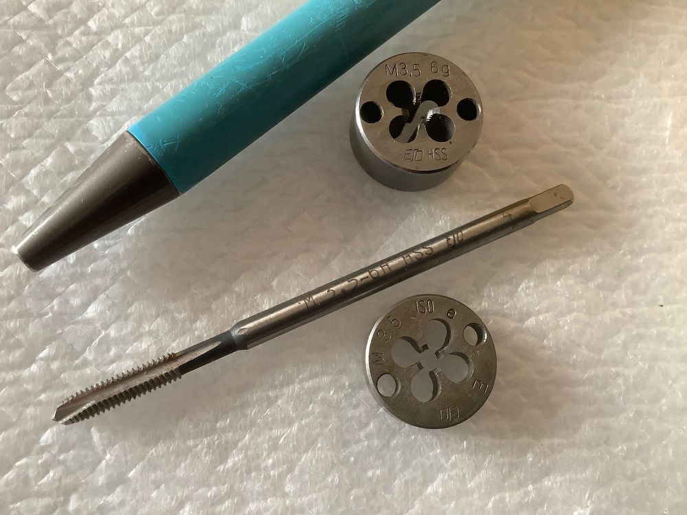 M 3.5 Gewindebohrer und Schneideisen, Neu von ESO Swiss | Kaufen auf Ricardo