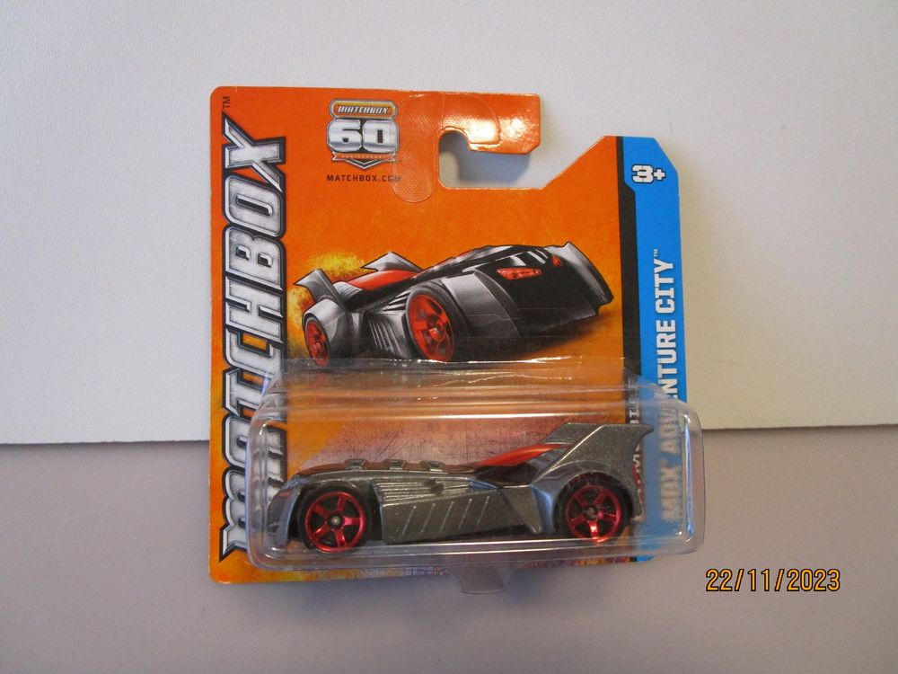 MATCHBOX BATMOBILE - Y8909 60TH | Kaufen auf Ricardo