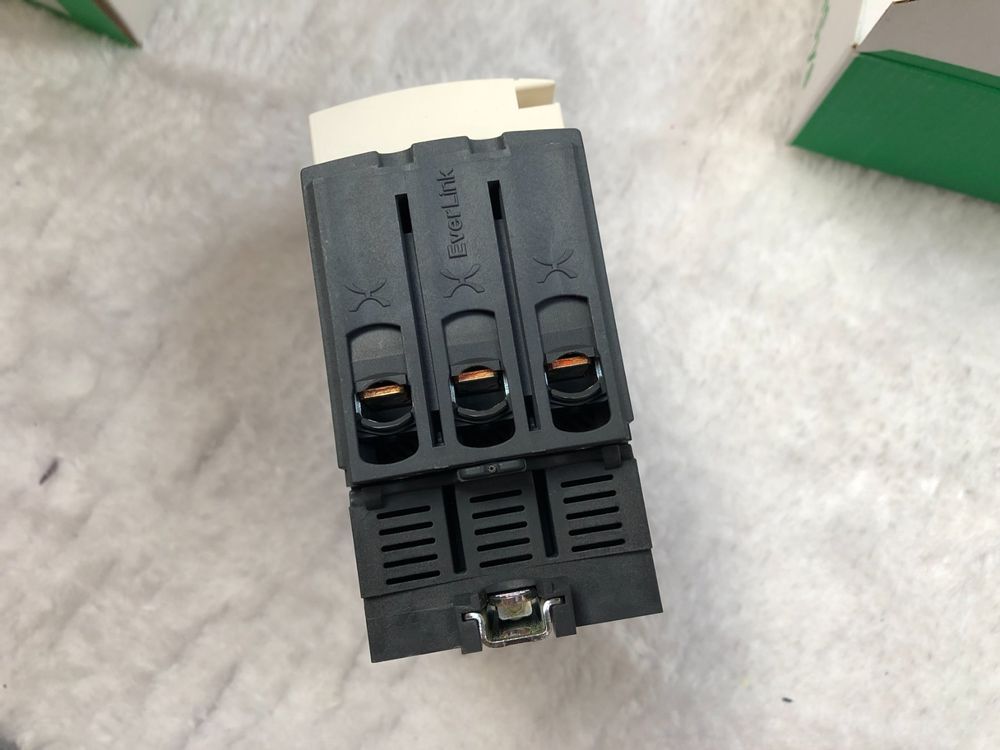 Motorschutzschalter Schneider GV3L50 | Kaufen auf Ricardo