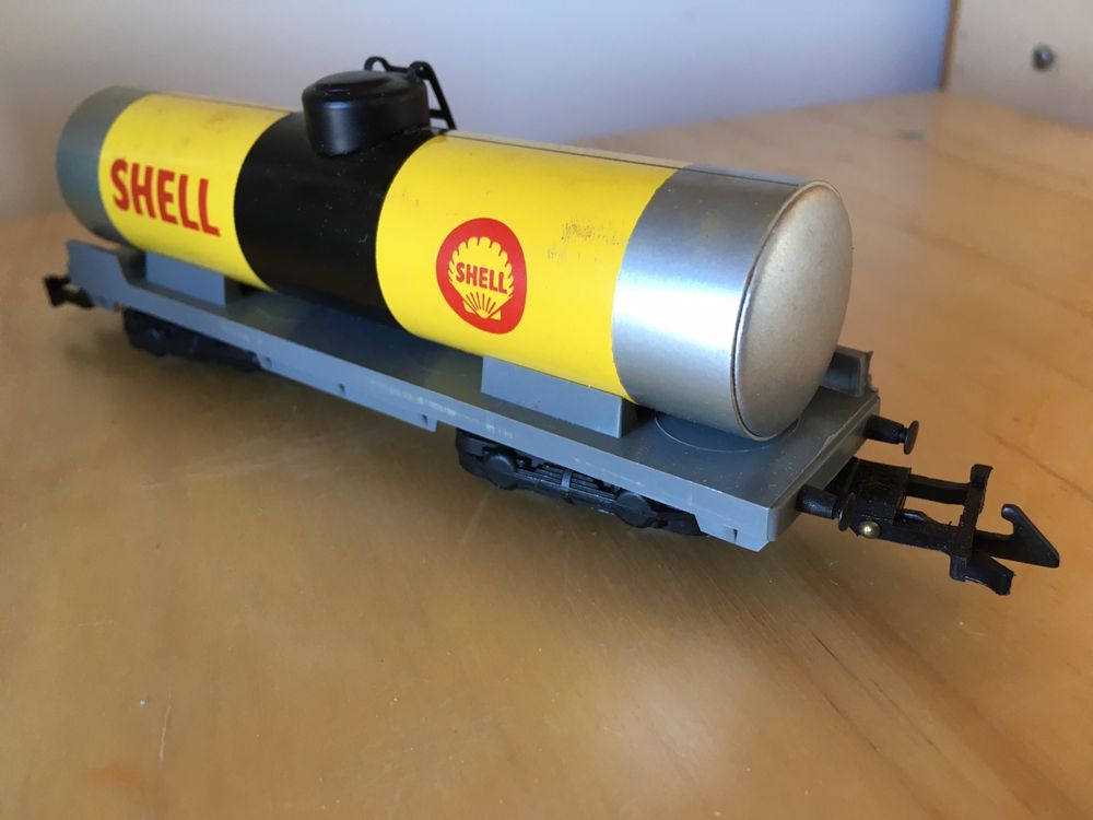 Modelleisenbahn Tankwagen Shell HO (Gebraucht) in Münsingen für CHF 7 ...