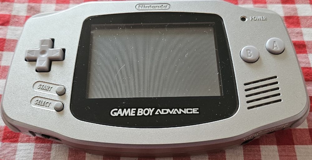 Console Nintendo Game Boy Advance édition limitée Platinum | Kaufen auf ...