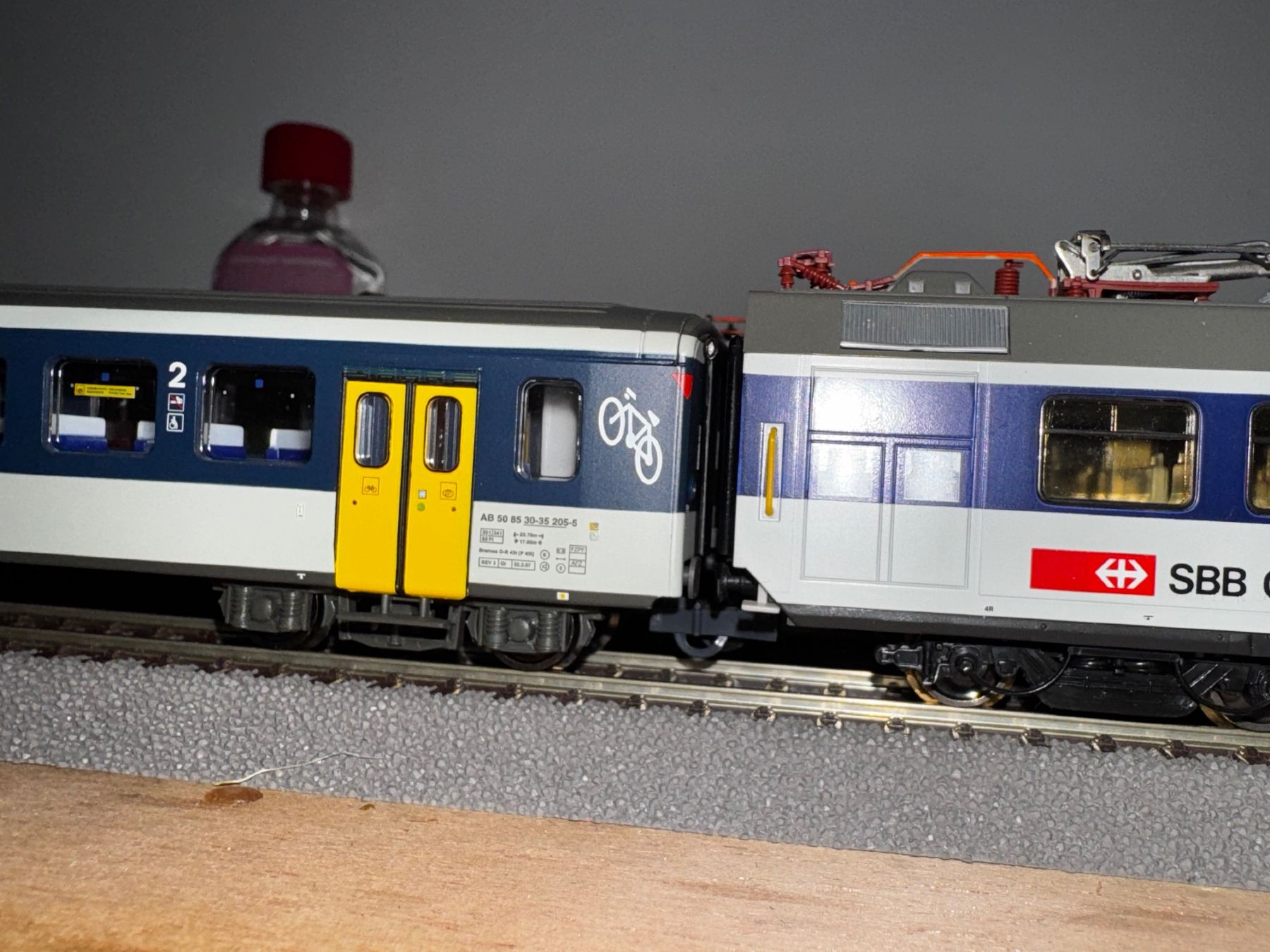 RBDe 560 NPZ/NTN colibri liliput ho Dcc digital (D'occasion) à Genève ...