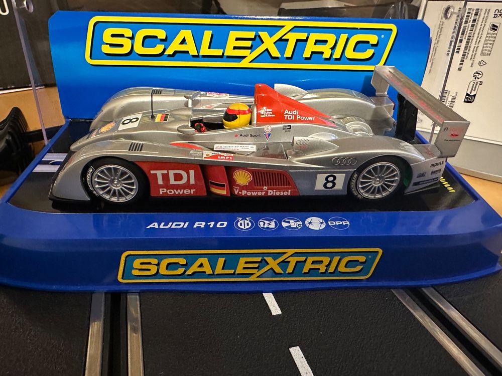 Scalextric Audi R10 (Gebraucht) in Mellingen für CHF 28 – nur Abholung ...