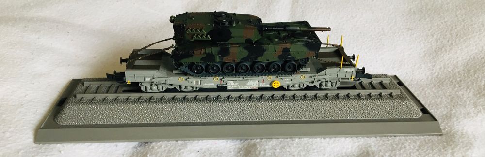 SBB Panzertransportwagen mit Leopard Panzer, Liliput H0 DC (Gebraucht ...
