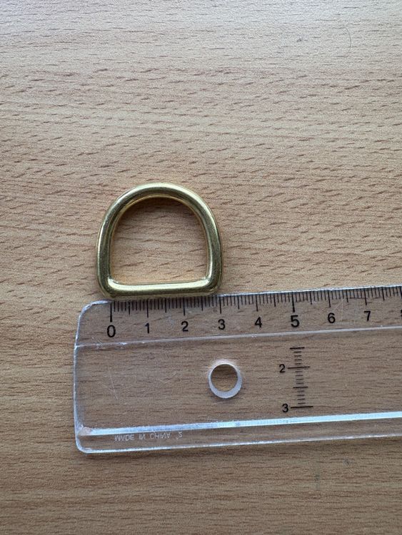 D-Ring messing gold (Neu (gemäss Beschreibung)) in Lommiswil für CHF 1 ...