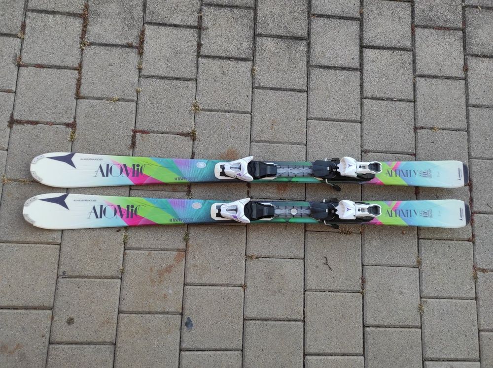 Mädchen-Ski Atomic All-Mountain 146cm | Kaufen auf Ricardo