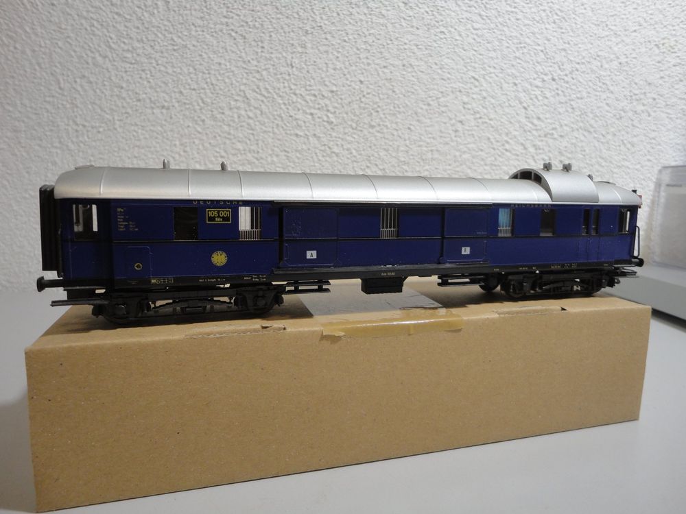 Märklin Gepäckwagen Rheingold H0 (Defekt) in Berikon für CHF 22 – mit ...