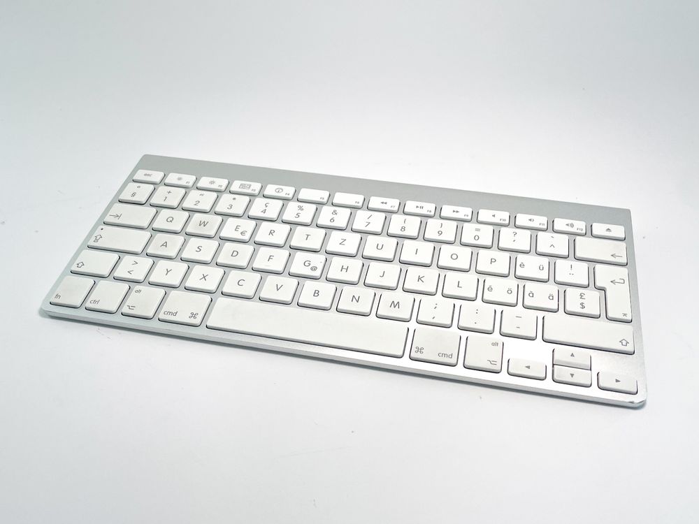 Apple Wireless Keyboard Model A1314 (Gebraucht) in Port für CHF 14 ...