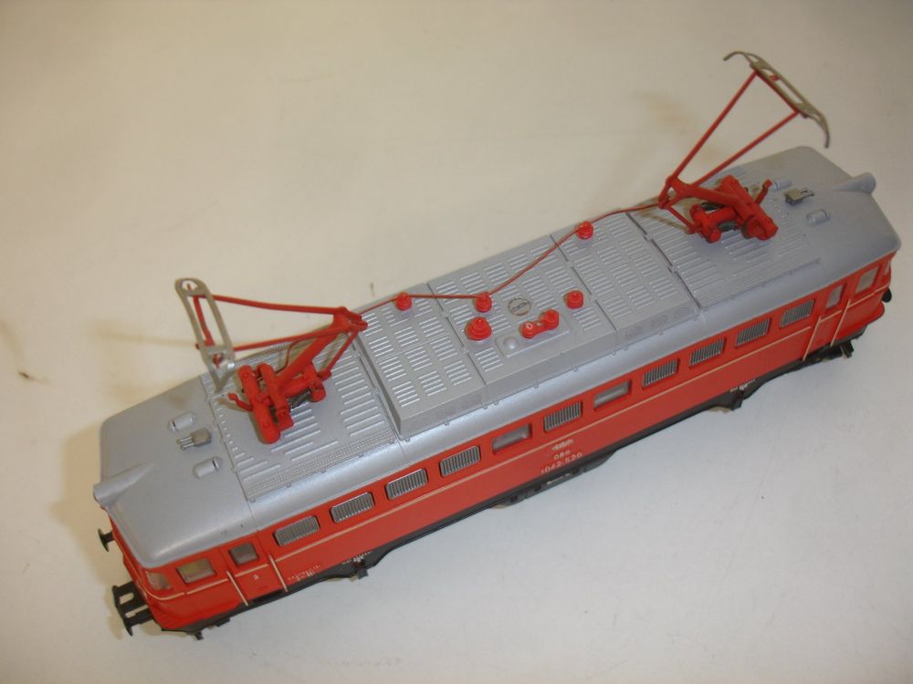 Kleinbahn: Lokomotive 1042 der ÖBB (Gebraucht) in für CHF 36 – mit ...