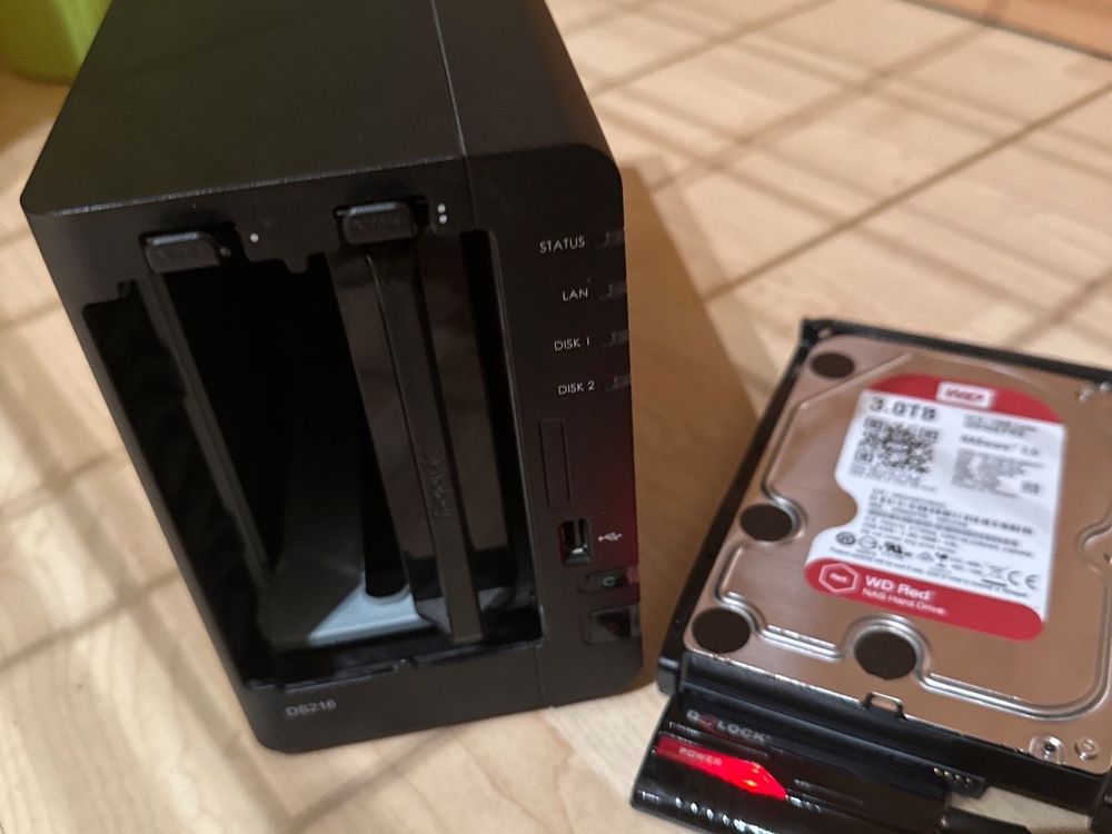 Synology DS216 mit 2 x 3TB WD RED (Gebraucht) in Root für CHF 125 – mit ...