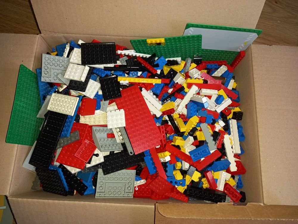 Über 5 KG LEGO BASICS UND MEHR AUCH SPEZIELL (Gebraucht) in Bern für ...