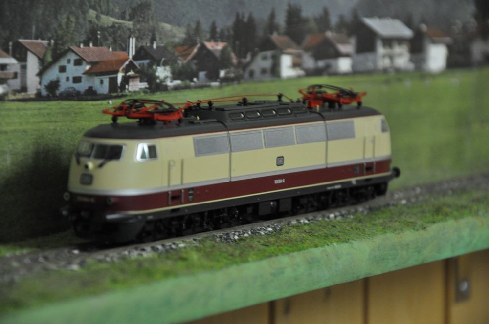 BR 103 , Modell der Vorserienbaureihe von Roco, digital , H0 (Gebraucht ...