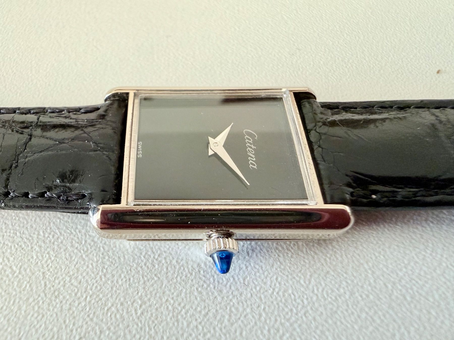 CATENA "Tank" type, MEDIUM, Plaqué or blanc,Mechanical,Swiss (Neuf avec ...