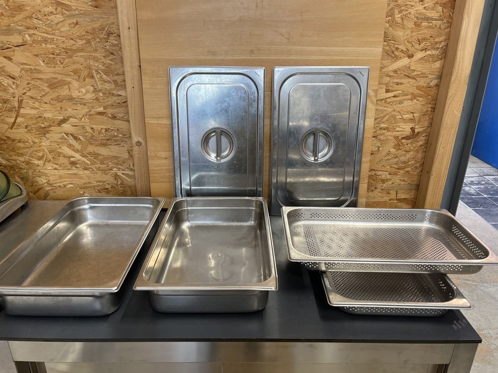 4x 1/1 Gastronorm Behälter plus 2 Deckel, Franke,Rieber , Bl (Gebraucht ...