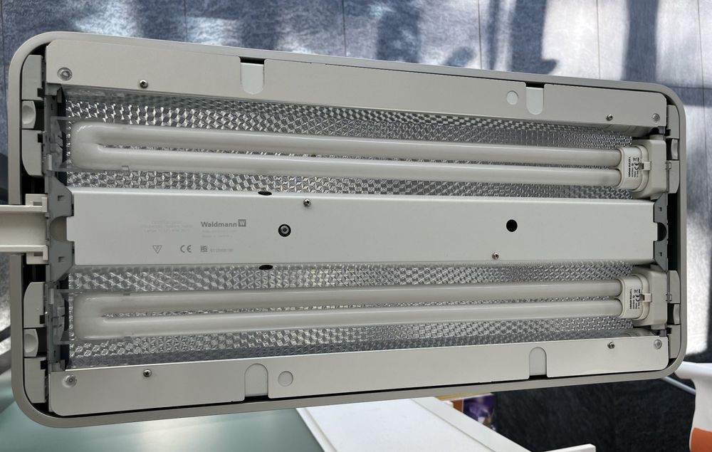 Stehleuchte - Waldmann ATARO DU 240/D - Hochwertige Leuchte (Gebraucht ...