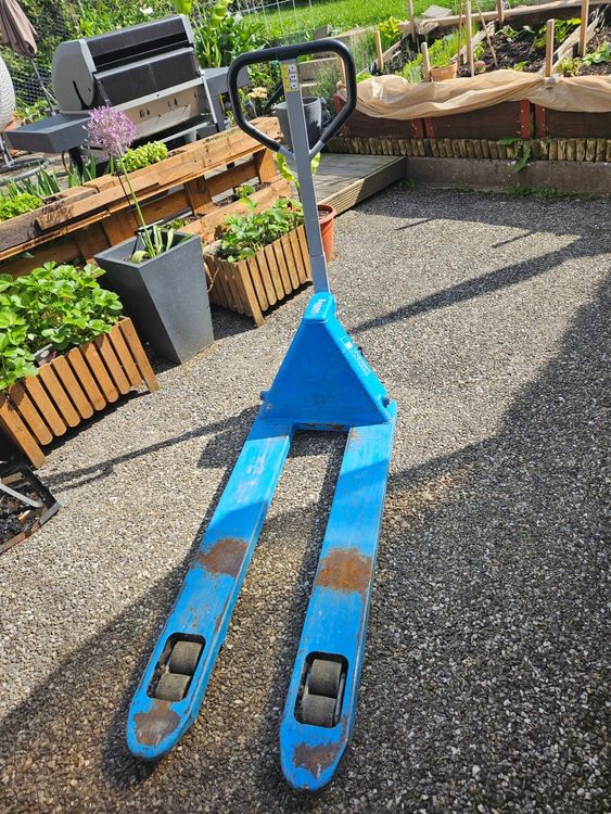 Pfaff silberblau Hubwagen 2500 KG mit Bremse (Gebraucht) in Niederbipp ...